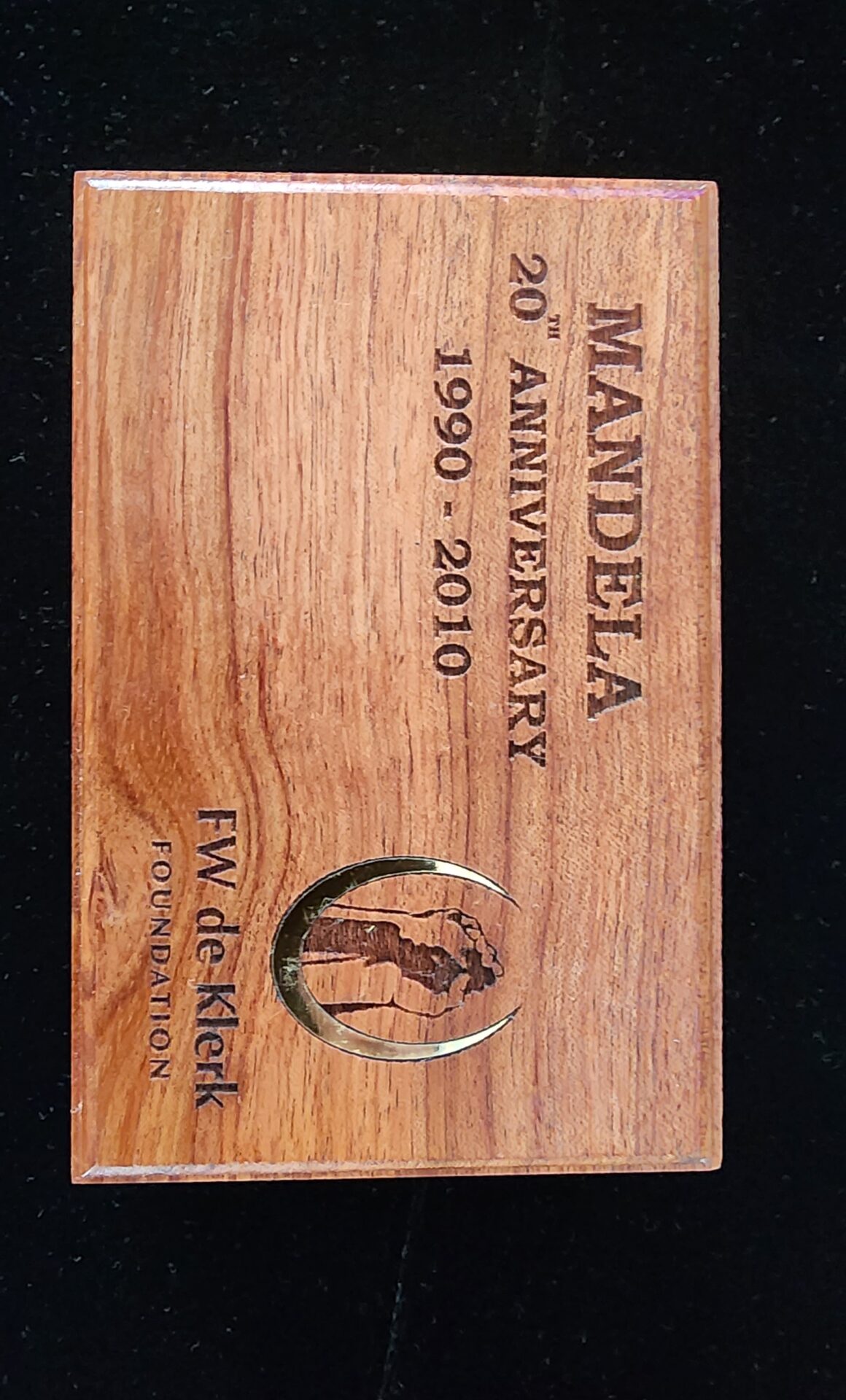 24ct Gold 20th Anniversary Mandela Coin - Gold Buyer